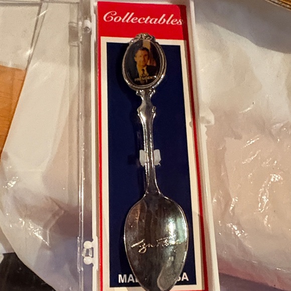 Dining | Silver Spoon Collectible George Bush | Poshmark